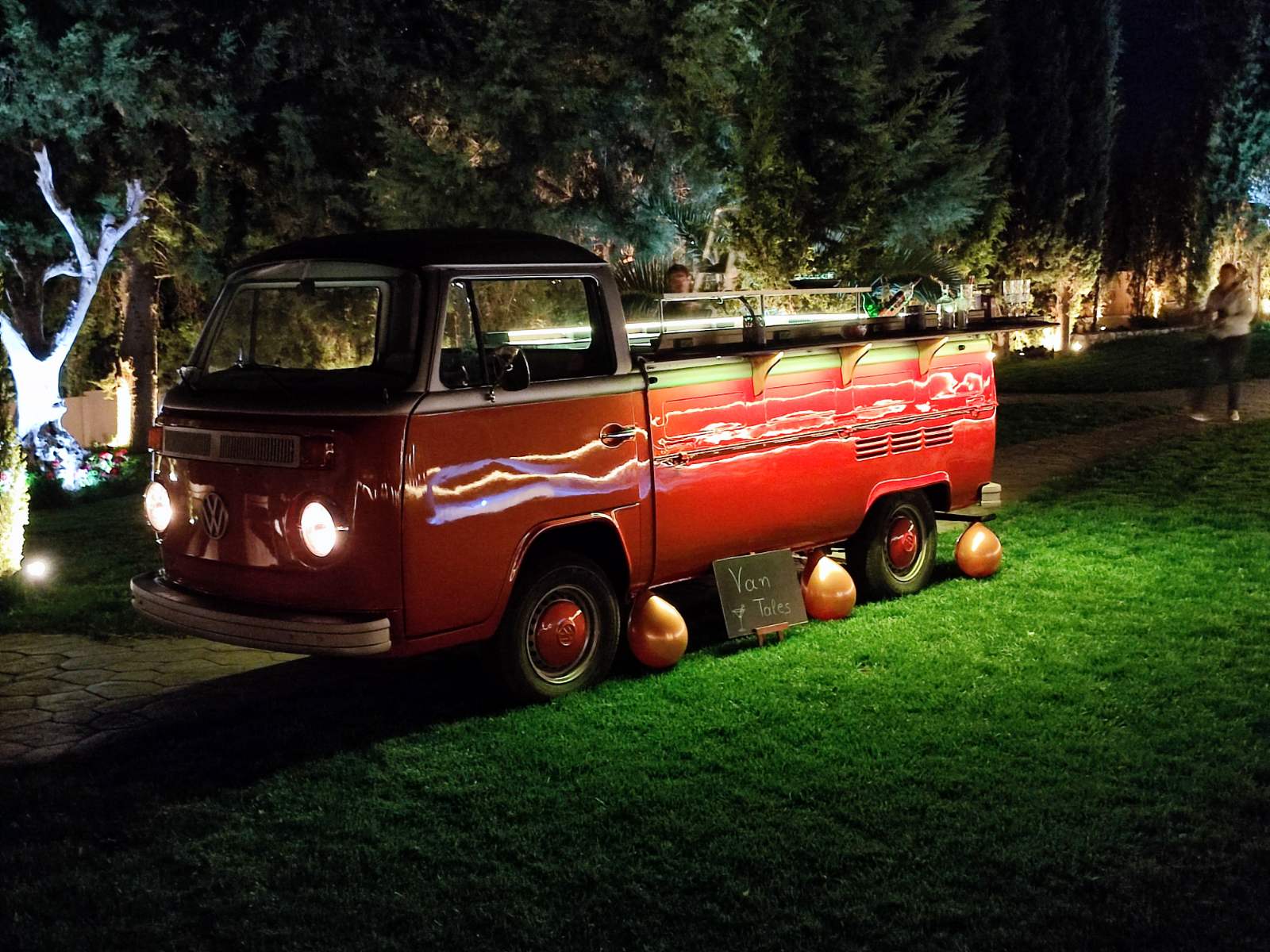 Van Tales | Wedbook.gr